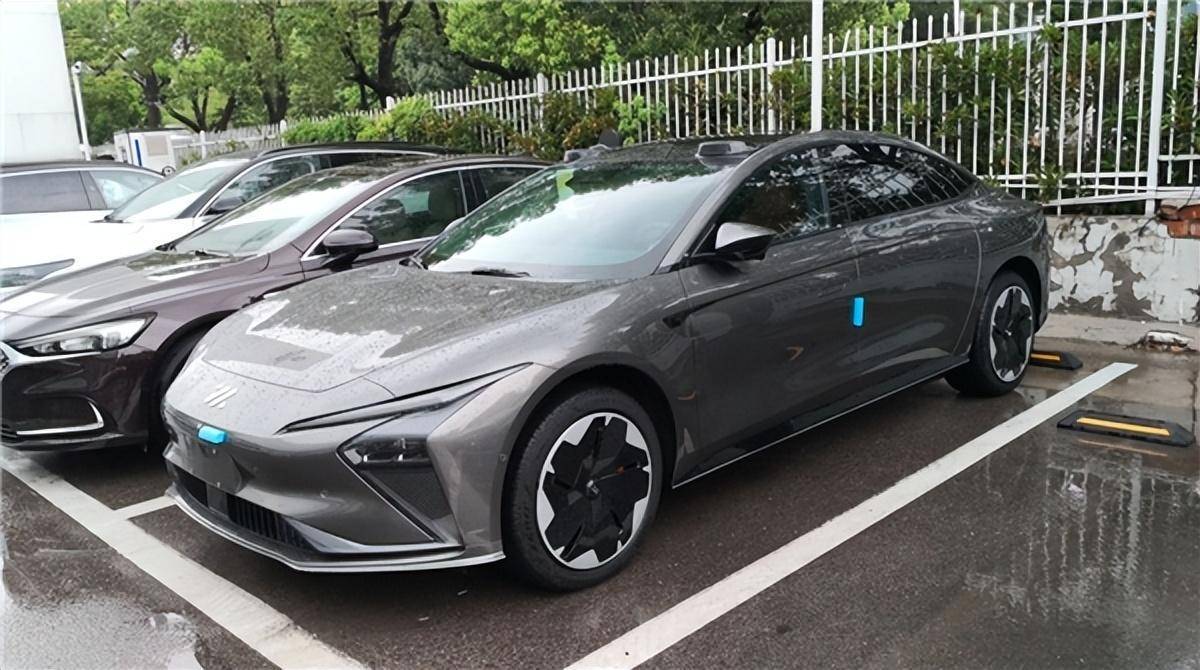 看了ET7/ET5，最终凭综合实力入手了智己L7_搜狐汽车_搜狐网
