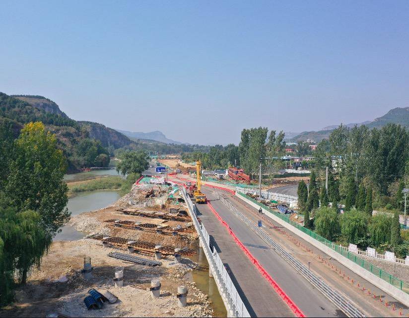 济南省道S103旅游公路柳埠大桥即将旧貌换新颜_施工_盖梁_中铁十局