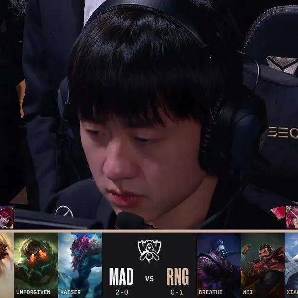 RNG赢下比赛却暴露问题，呼吸哥必须改变打法：应该让队友配合他_武器_上单_等级