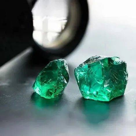 新闻｜Gemfields 2022上半年业绩增长，彩色宝石全球市场需求增强_小南_拍卖_平台