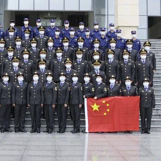 普定县应急管理局开展应急突击队军事训练暨集体换装仪式 人民 工作 执法