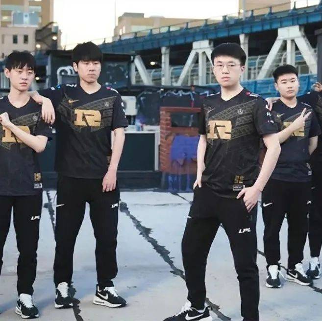 RNG除GALA外四人阳性，目前情况稳定已自我隔离_进行_选手_比赛