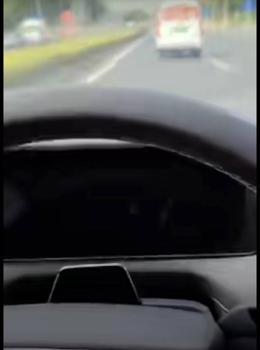 首批新车交付就出问题！长安深蓝SL03车主曝行驶中全车黑屏_搜狐汽车_搜狐网