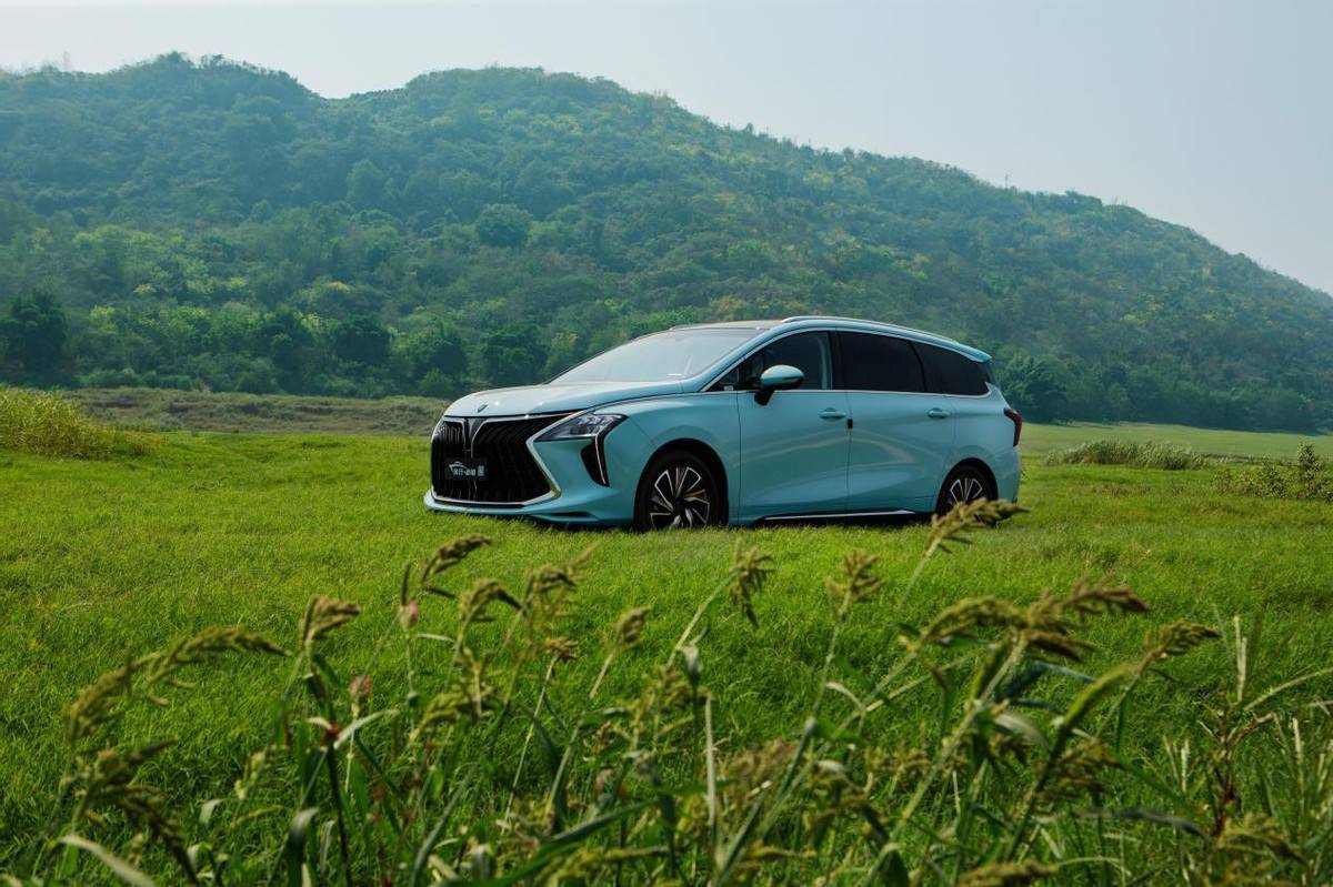 可以躺平睡眠，配L2+级智驾功能，这款MPV堪称15万级家用车天花板_搜狐汽车_搜狐网