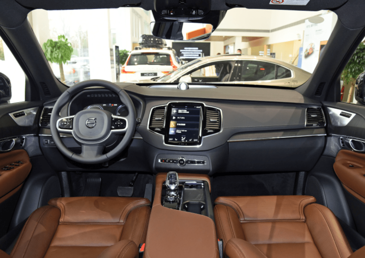 插电式混合动力 新款沃尔沃XC90 T8插混版上市 售89.49万元_搜狐汽车_搜狐网