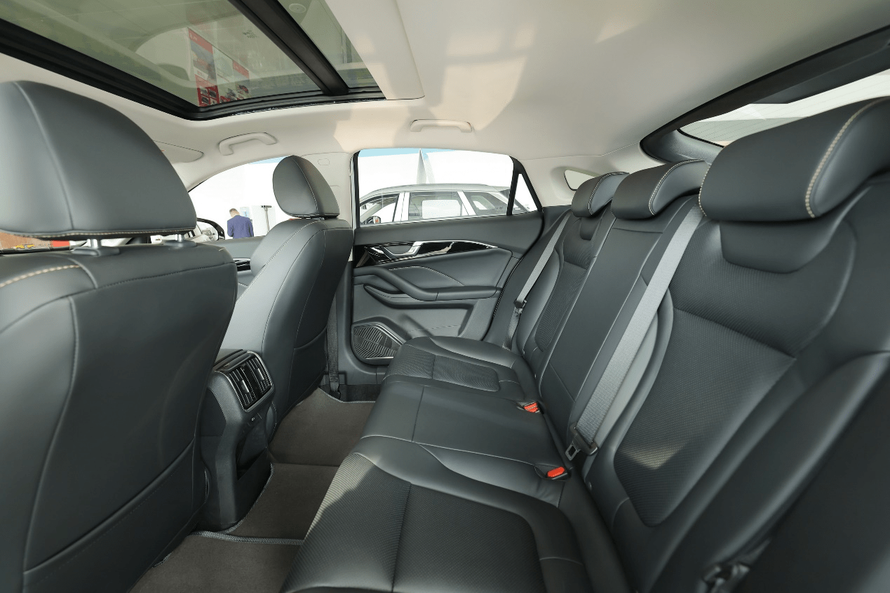 你对家轿的要求可以高一点了 遇见B70 感受东方美与6A级的舒适_搜狐汽车_搜狐网