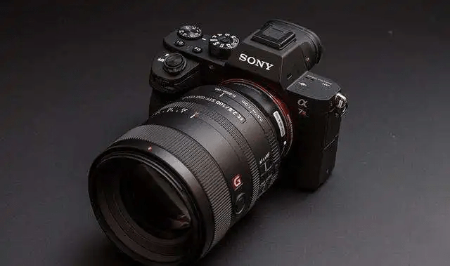 索尼A7R4和A7M4分不清？这篇告诉你怎么选_微单相机_对焦_镜头