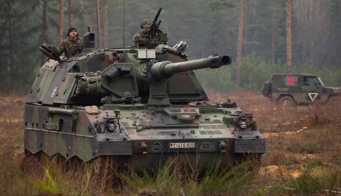 Pzh2000自行榴弹炮，搭载多款北约制式炮弹，综合性能俱佳！_弹药_火炮_倍径