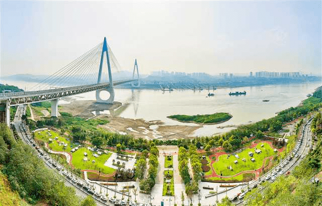 The environment of the Yangtze River shoreline improved_Babin_Road_Wetland