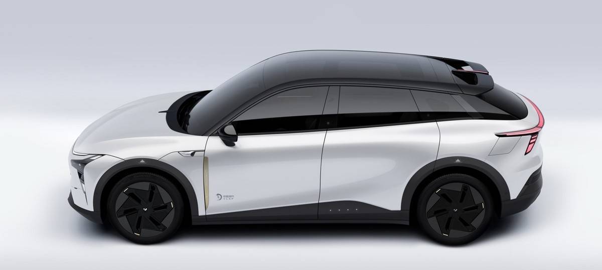 首搭高通8295,智能顶配|集度ROBO-01探月限定版发布_搜狐汽车_搜狐网