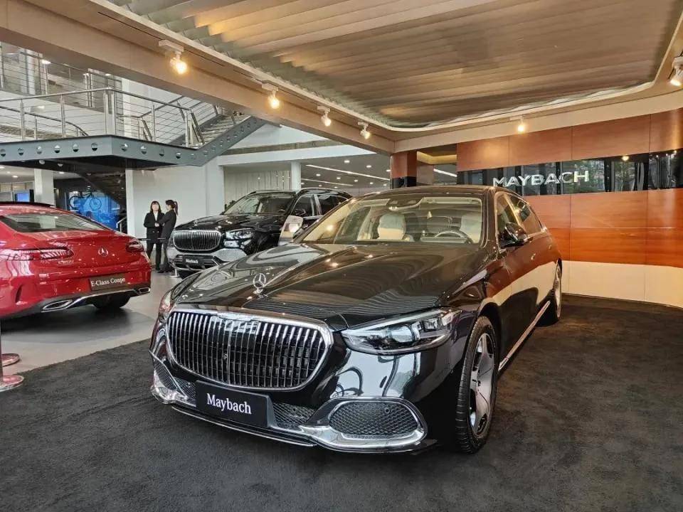 丐版落地170万！2023款奔驰迈巴赫S480到港，配3.0T+四驱，真香_搜狐汽车_搜狐网