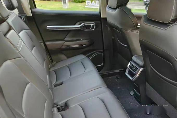 雷达RD6 11月9日上市！吉利平台打造 预售18万起_搜狐汽车_搜狐网