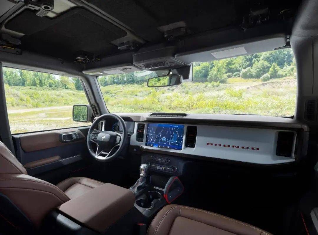 半年降10万！硬派SUV竟配无框车门，2.7T V6+10AT，为啥卖不好？_搜狐汽车_搜狐网