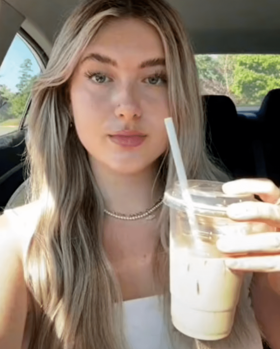 我太漂亮了, 所以不能工作! 北美辣妹言论爆火! 网友却说_Lucy_来自_图片