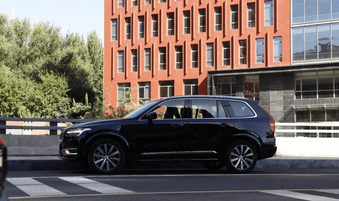 沃尔沃XC90 T8：709牛·米，百公里不到3个油，回头率超高_搜狐汽车_搜狐网