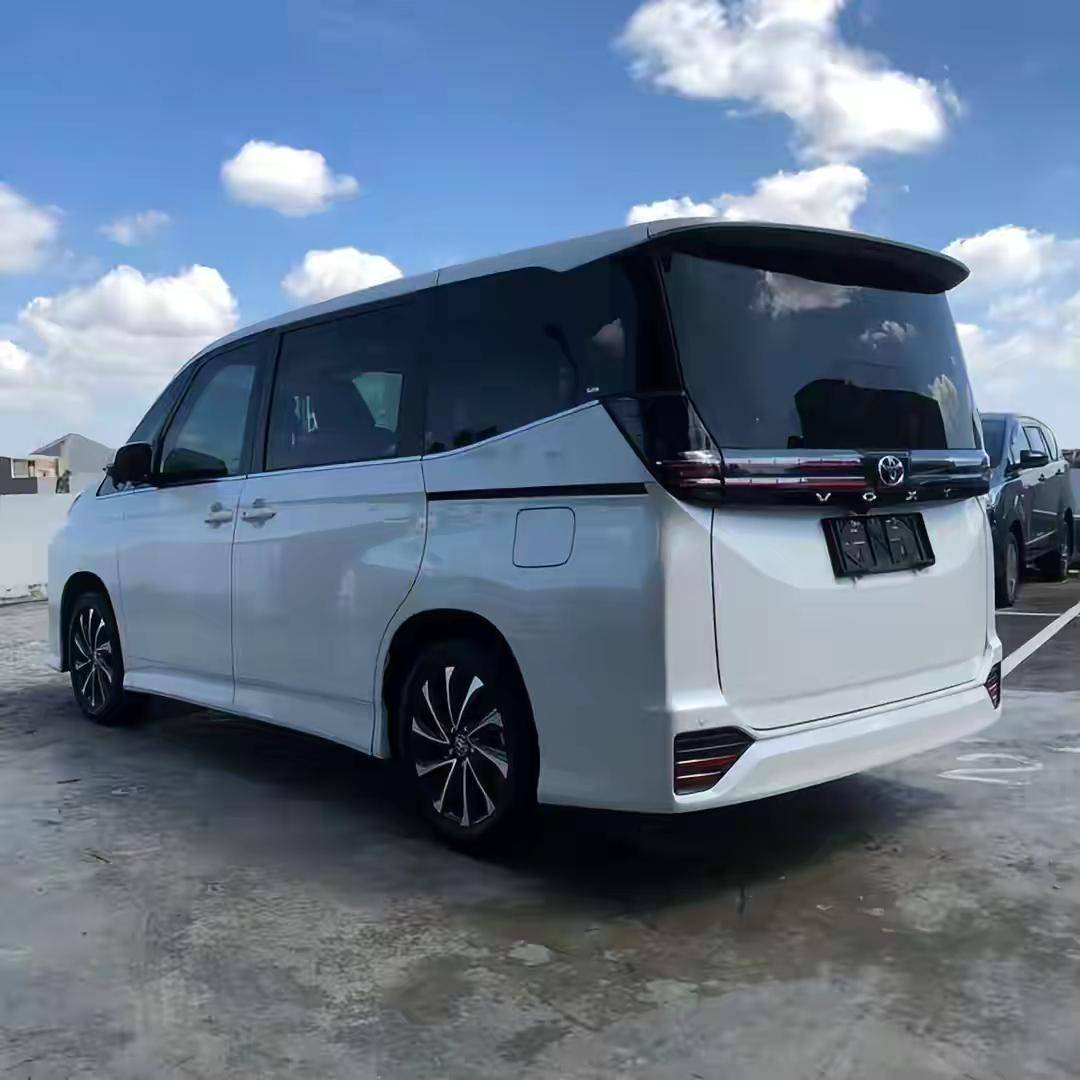 新丰田VOXY：潮范十足，竞争传祺M6，混动+侧滑门，或售15万_搜狐汽车_搜狐网