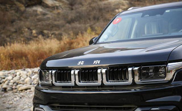 售23.98万起 标配四驱+三把锁+独悬！迎战坦克500？北京BJ60上市_搜狐汽车_搜狐网