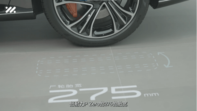 智己 L7杠上 蔚来 ET7 ，谁才是同级别“驾控王者”？_搜狐汽车_搜狐网