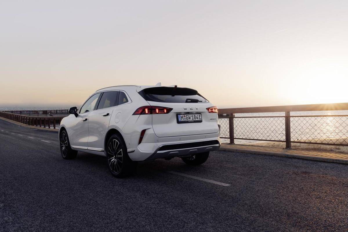 欧洲试驾开启，魏牌摩卡DHT-PHEV（Coffee 01）实力抢眼！_搜狐汽车_搜狐网