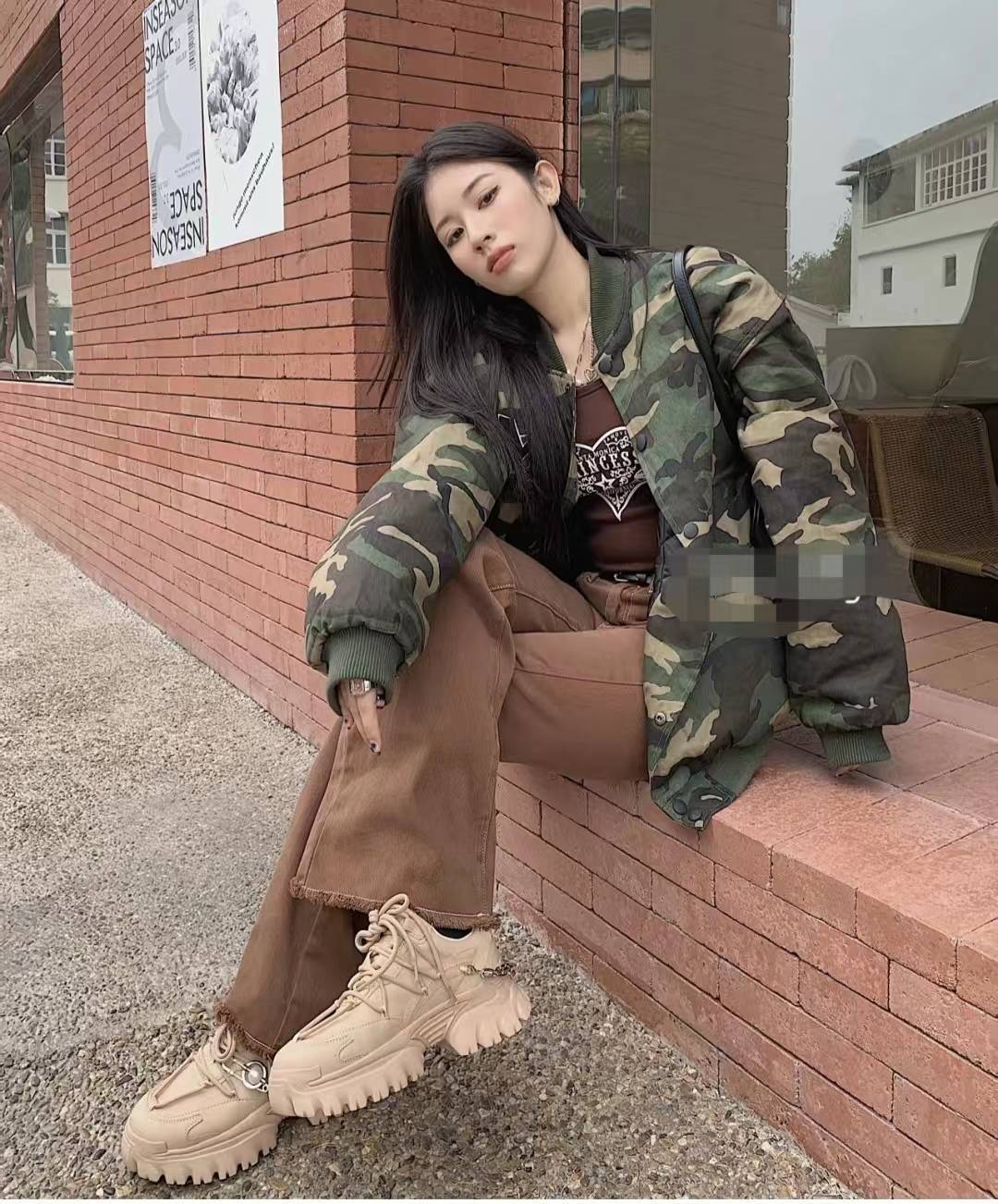 军绿色搭配这10个颜色美出高级感，气质稳重不沉闷_look_卫衣_外套