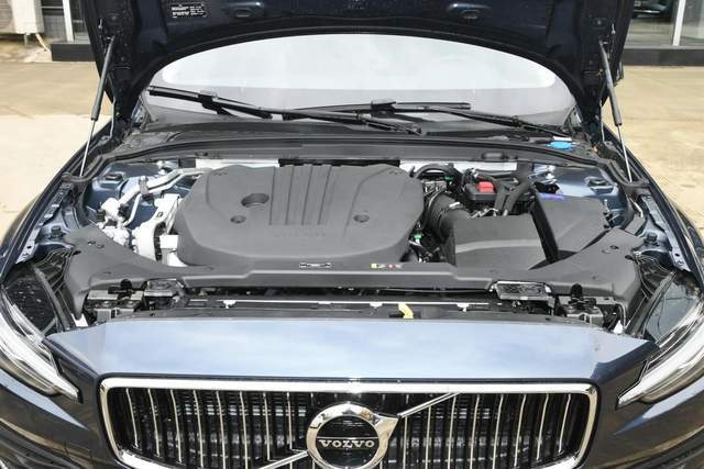 原装进口2.0T+8AT，运动堪比3系，沃尔沃V60为什么叫好不叫座？_搜狐汽车_搜狐网