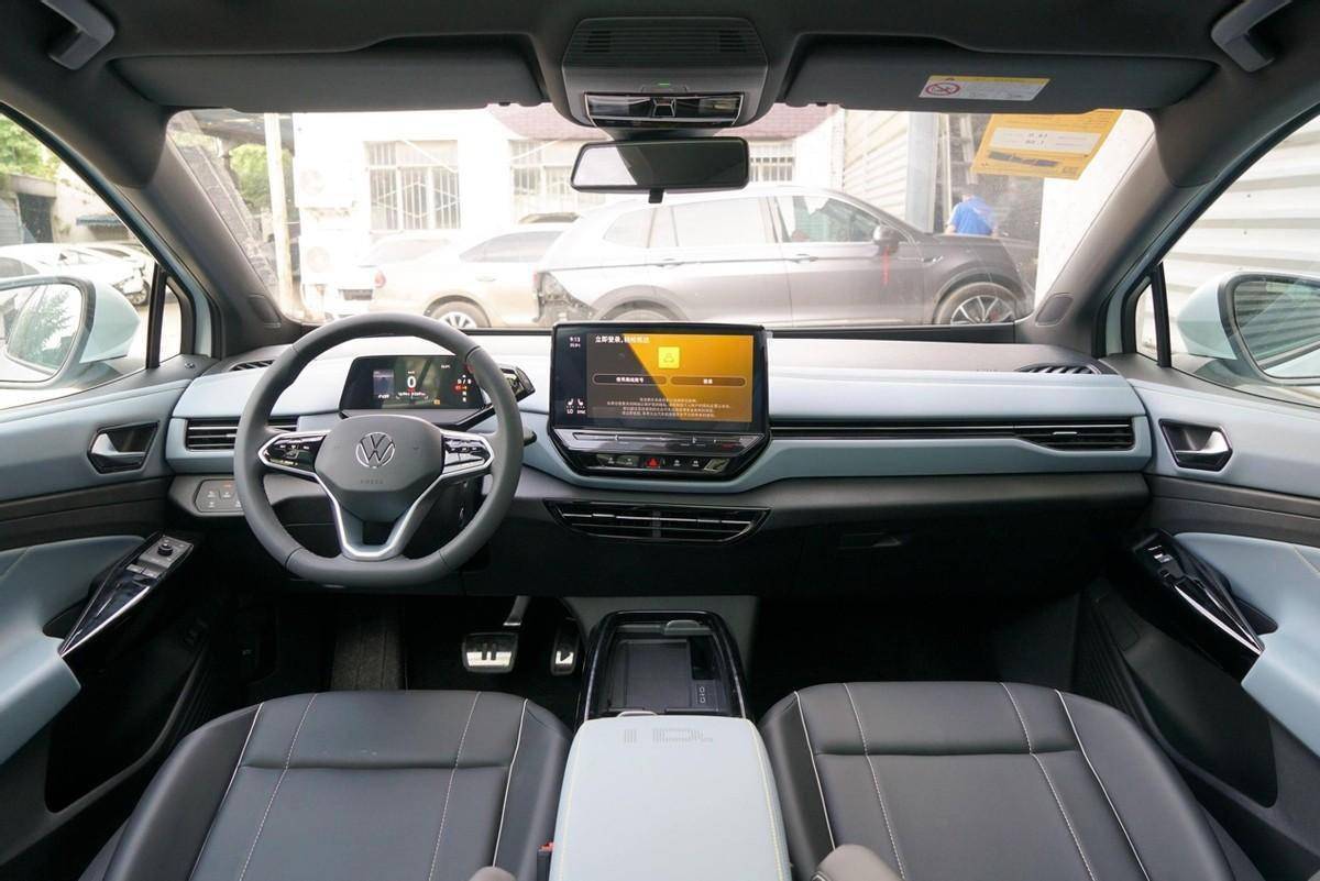 零跑c11和ID4X哪个好，到底谁更卷？_搜狐汽车_搜狐网