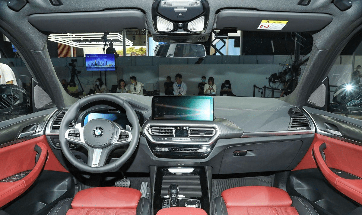 价格和宝马X3接近，40万预算，理想L8和宝马X3谁更值得一看？_搜狐汽车_搜狐网