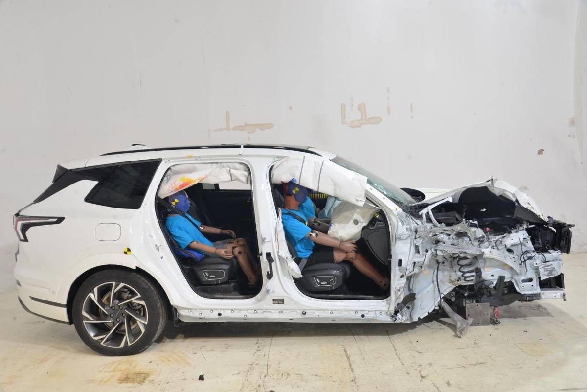 问界M7 PK 领克09 EM-P远航版 谁才是更适合家用的新能源SUV_搜狐汽车_搜狐网