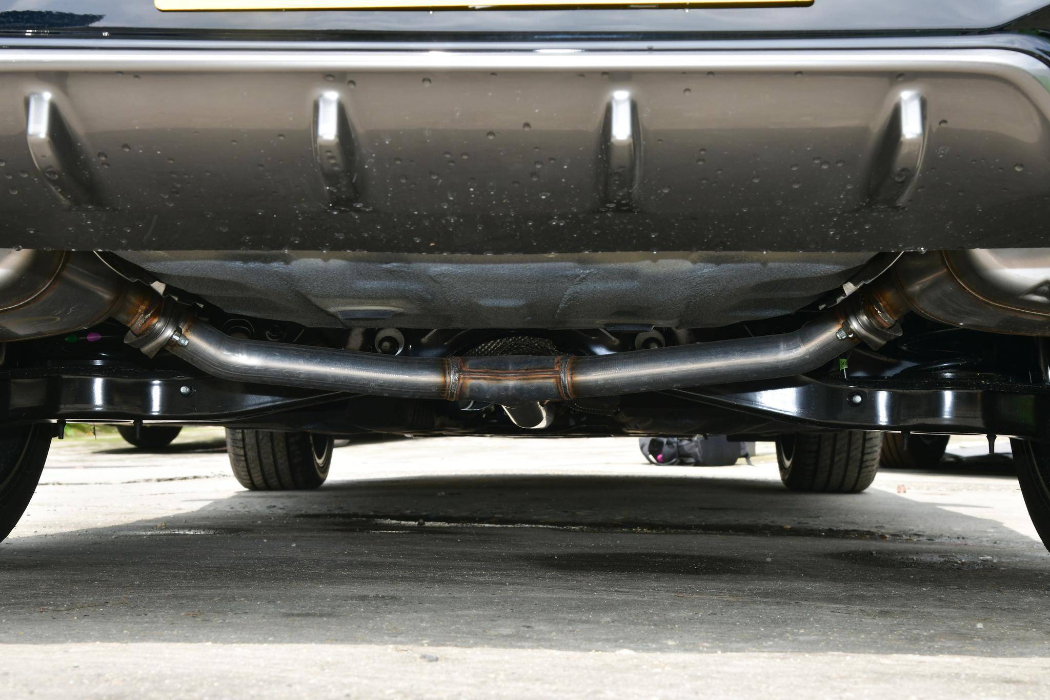 悦达起亚K5：240马力+8AT，加92号就行，过年开它回家，有面儿_搜狐汽车_搜狐网