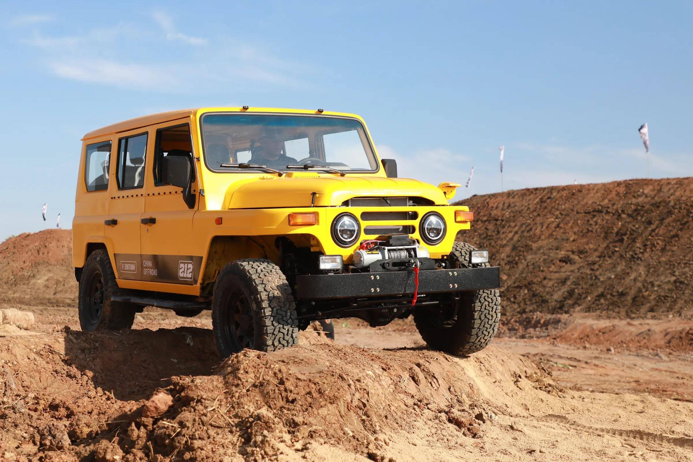 化石级产品换代 BJ212狙击手开启预售 9.99万元起_搜狐汽车_搜狐网