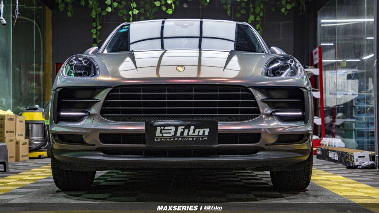 保时捷-Macan-LB改色膜星空灰魅影，反衬了车身低调奢华的美_搜狐汽车_搜狐网