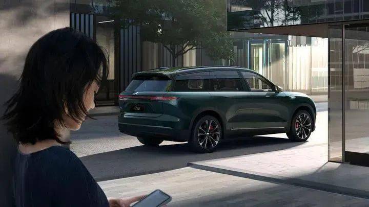 52.8 万起！蔚来发布新款 ES8，要满足所有场景需求，打的不是 Model Y_搜狐汽车_搜狐网