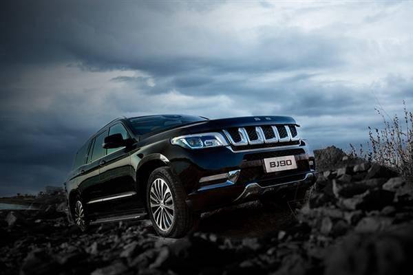 国产“奔驰GLS ”北京BJ90山河经典版官图发布：或售百万 - 数码前沿 数码之家