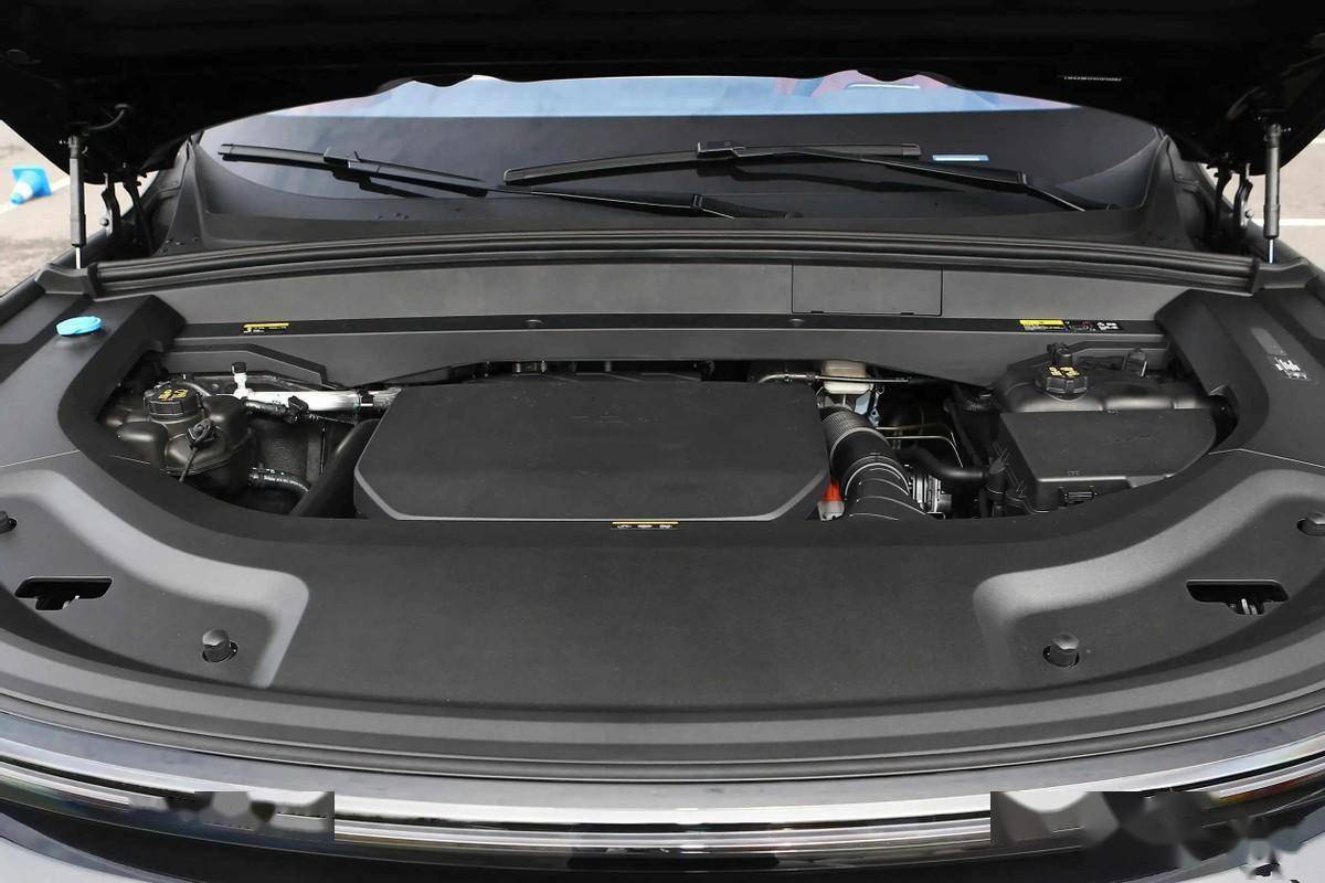 领克09 EM-P与理想L8正面硬刚，谁才是更好开的豪华SUV？_搜狐汽车_搜狐网