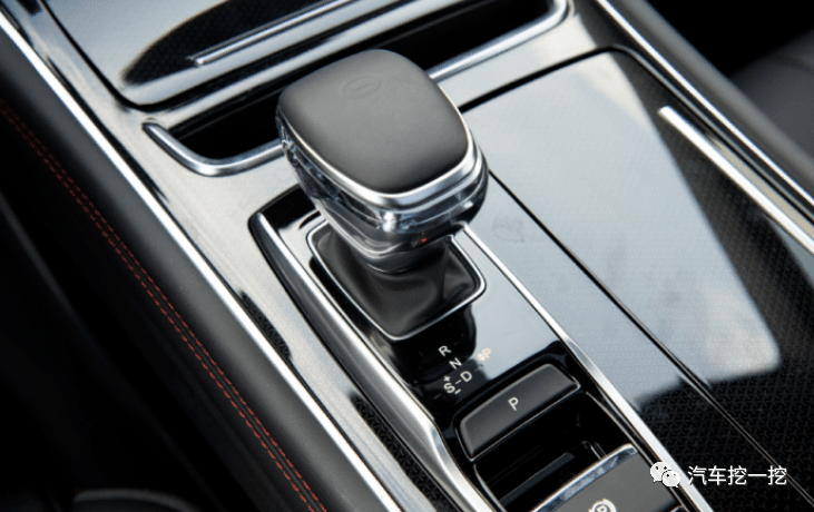 2.0T爆252马力，车长5米才卖14万，却无人问津_搜狐汽车_搜狐网