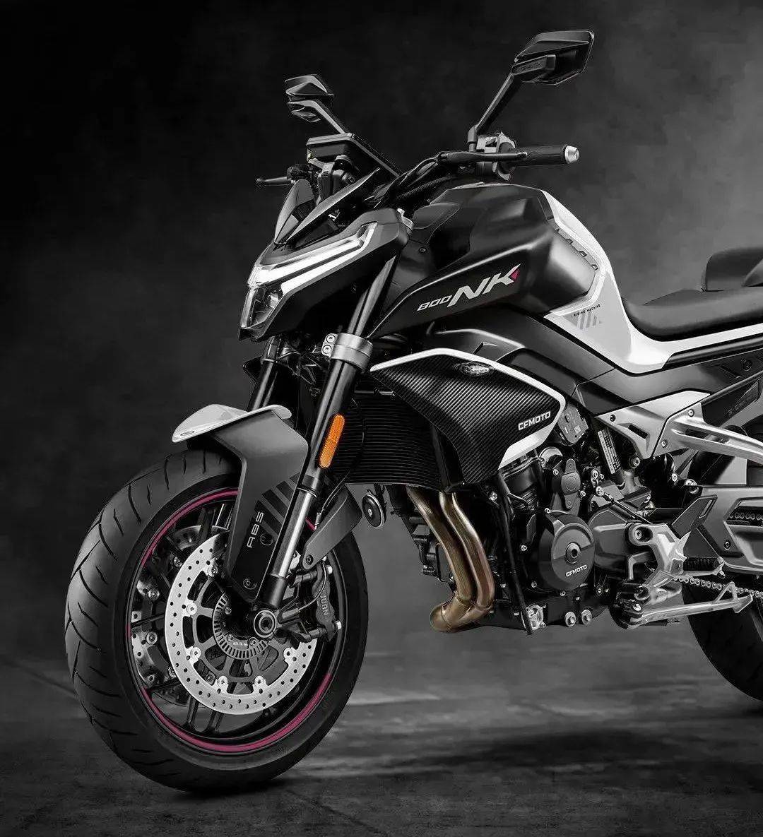 比CB750黄蜂更轻，马力更大！100马力的春风800NK来了_搜狐汽车_搜狐网