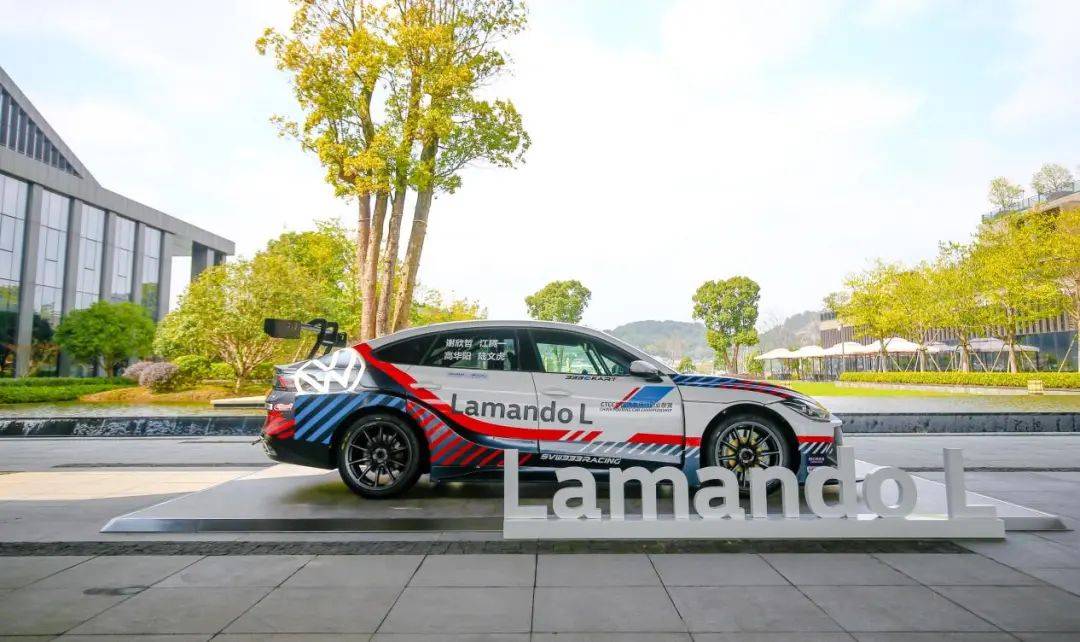 深度试驾 | 年轻人的第一台轿跑 试驾上汽大众凌渡L_搜狐汽车_搜狐网