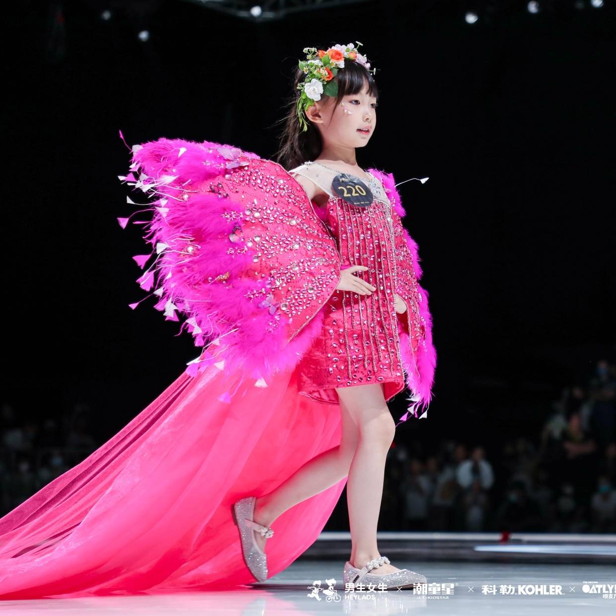 onmygame×潮童星！这个夏天给少年上狠活！_运动_品牌_童装