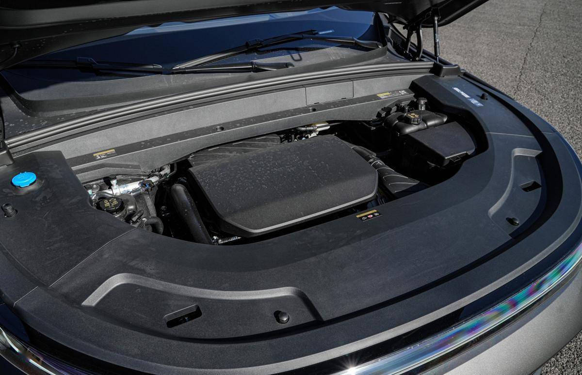 探店丨比亚迪唐DM-P&理想L7：性能和舒适该怎么选？_搜狐汽车_搜狐网