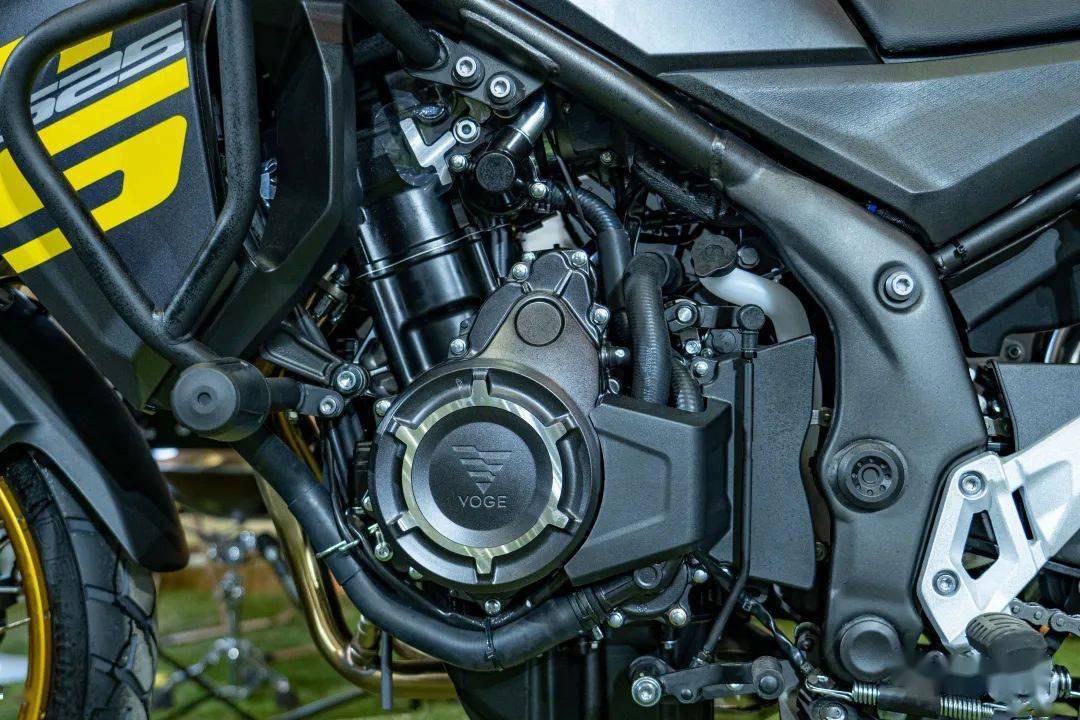 无极双剑齐发，全新Q250、AC300 Café售价公布丨业界_搜狐汽车_搜狐网