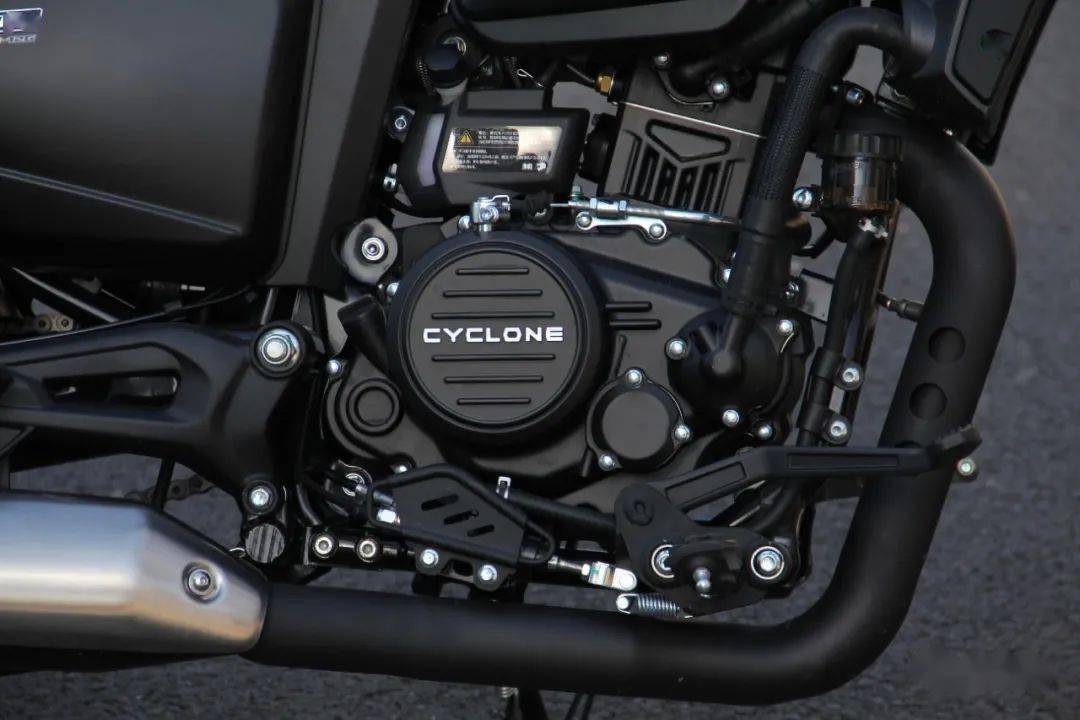 2万元内入门巡航的进阶选择，赛科龙RA250骑行体验_搜狐汽车_搜狐网