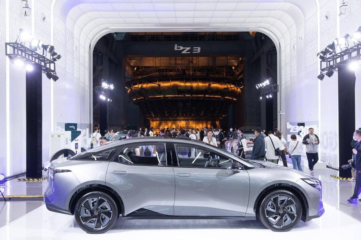 Hi，电动时代生活家 一汽丰田bZ3正式上市_搜狐汽车_搜狐网