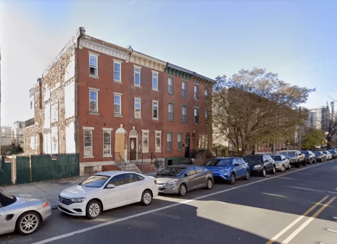 房子遭人强占！还擅自出租长达3个月，美国男子怒告Airbnb_斯塔_杰克森_平台