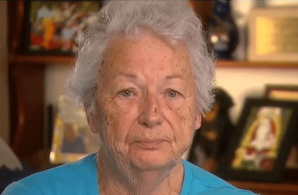 在家中住了50年，丈夫离世后，澳女竟要被政府赶出家门！_Earley_房子_老人