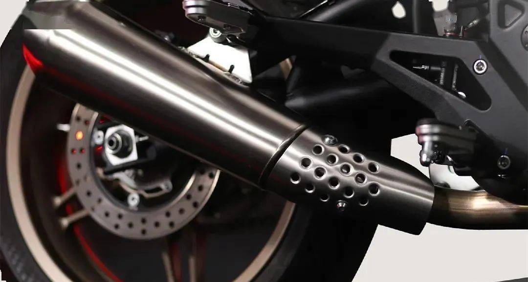 售价25980！国产双缸街车新卷王，高金GK400上市_搜狐汽车_搜狐网