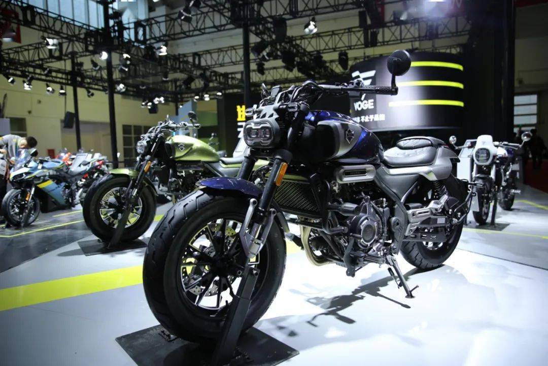 无极新款SR4 Max北京展发布售40766元起，900拉力/500巡航/250大踏板正式亮相_搜狐汽车_搜狐网