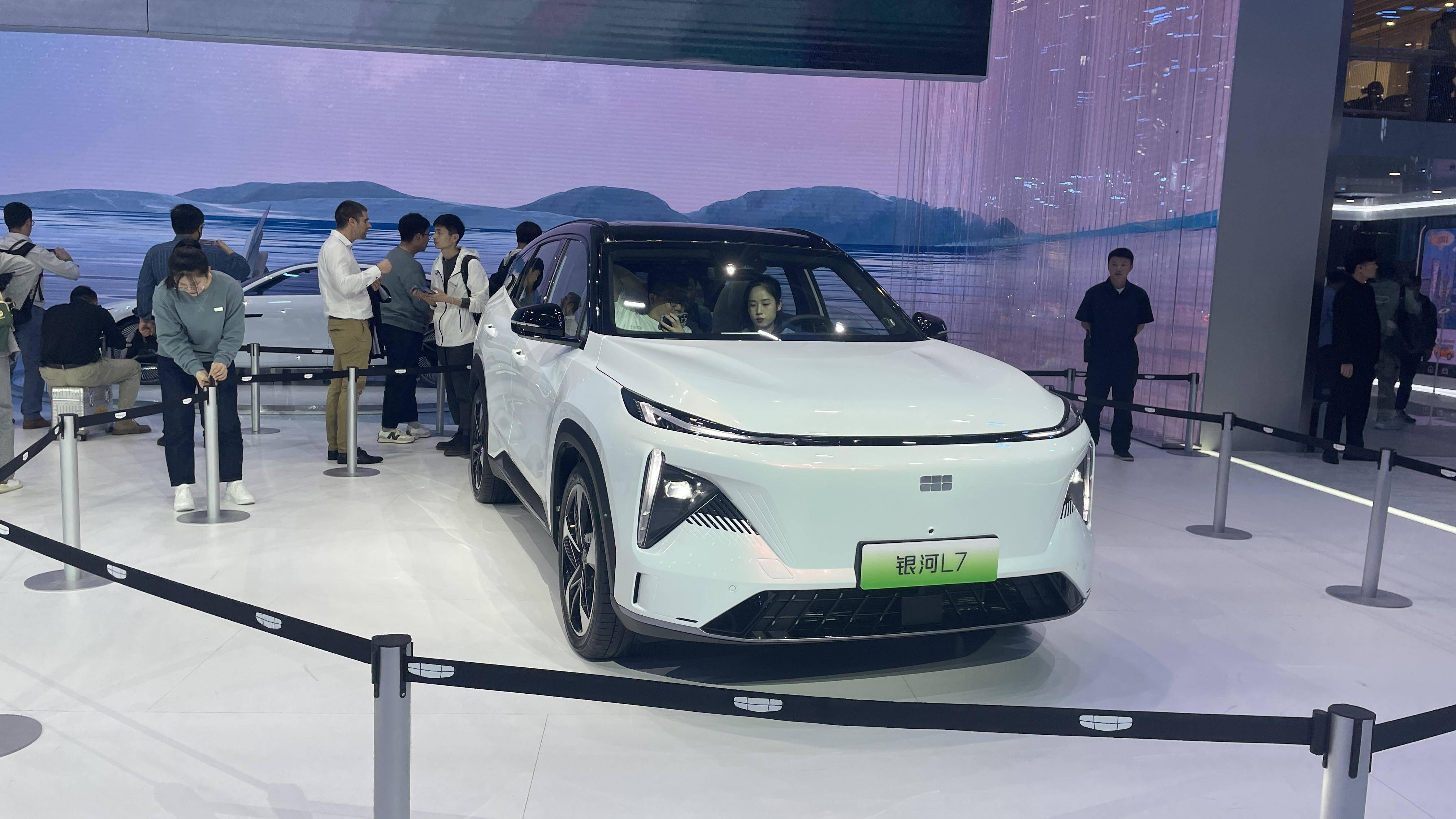 续航可达1370km！吉利银河L7将于2023年5月31日上市_搜狐汽车_搜狐网