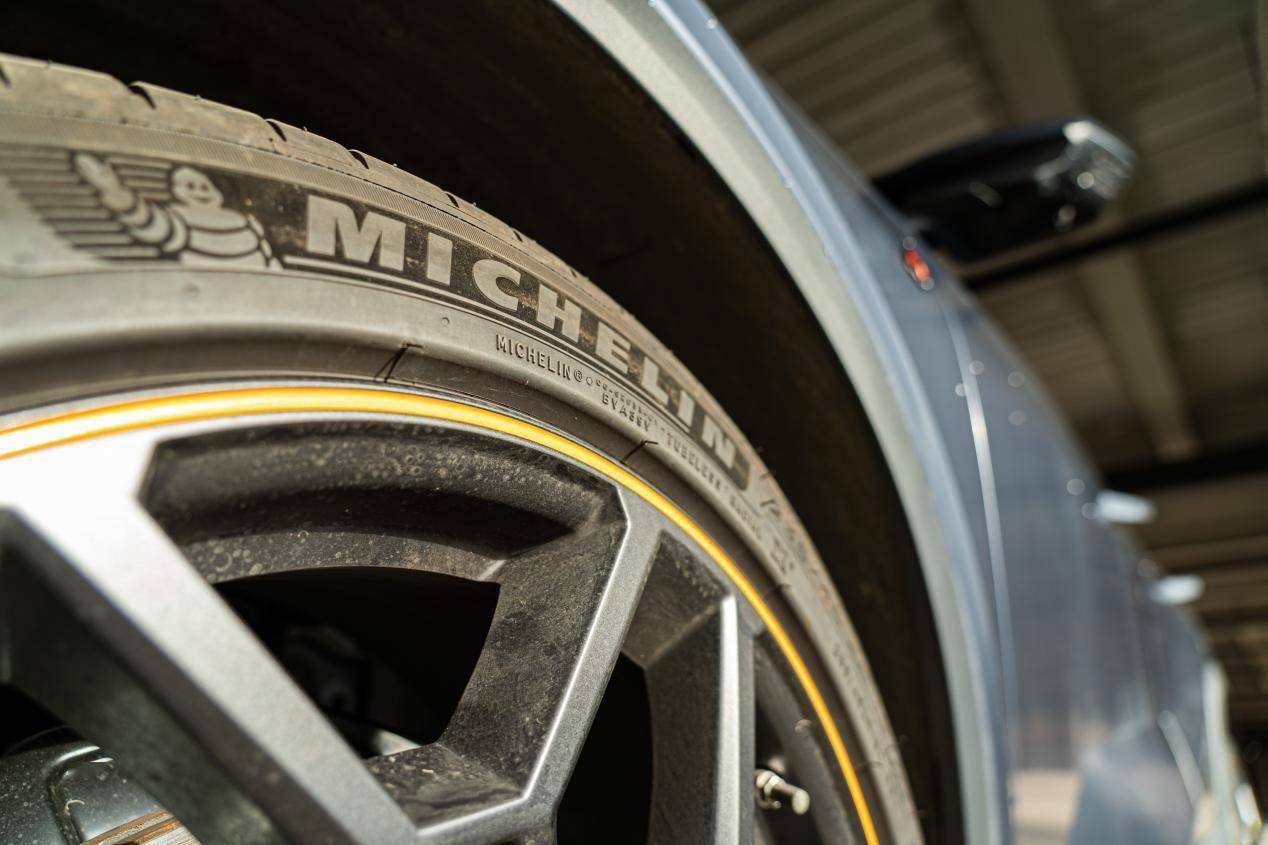 试驾传祺GS3影速：这就是SUV版影豹？_搜狐汽车_搜狐网