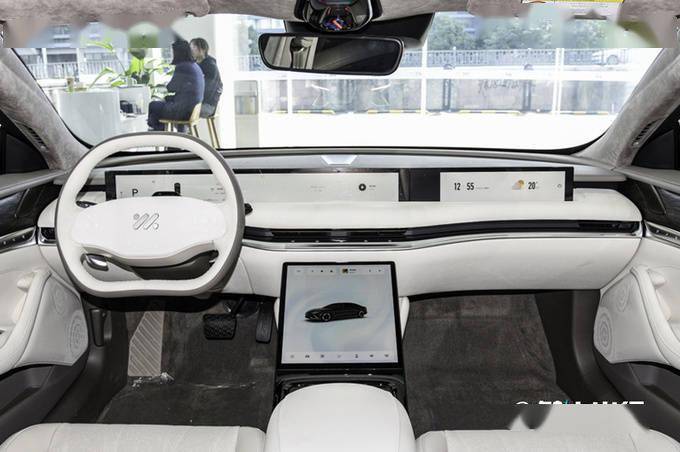 智己中期改款L7曝光！现款优惠8.8万-比蔚来ET5便宜_搜狐汽车_搜狐网