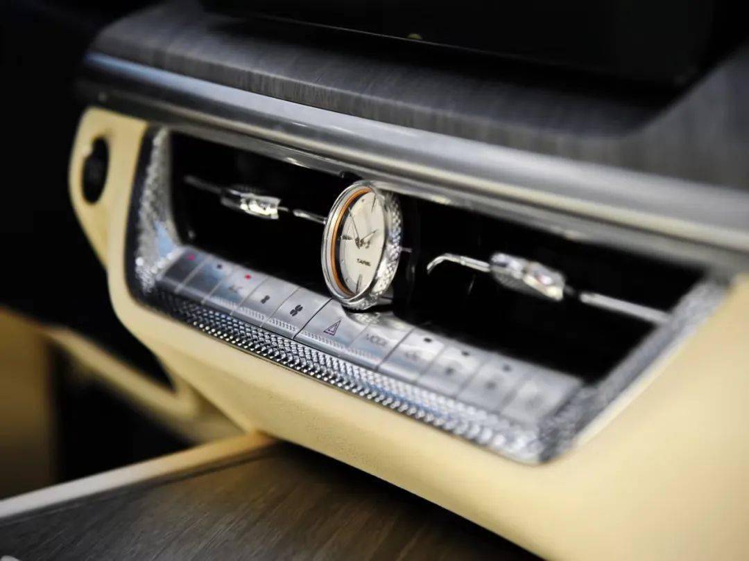 3.0T V6+9AT，硬派四驱，车长5米，不输路虎，价格却只要3成！_搜狐汽车_搜狐网